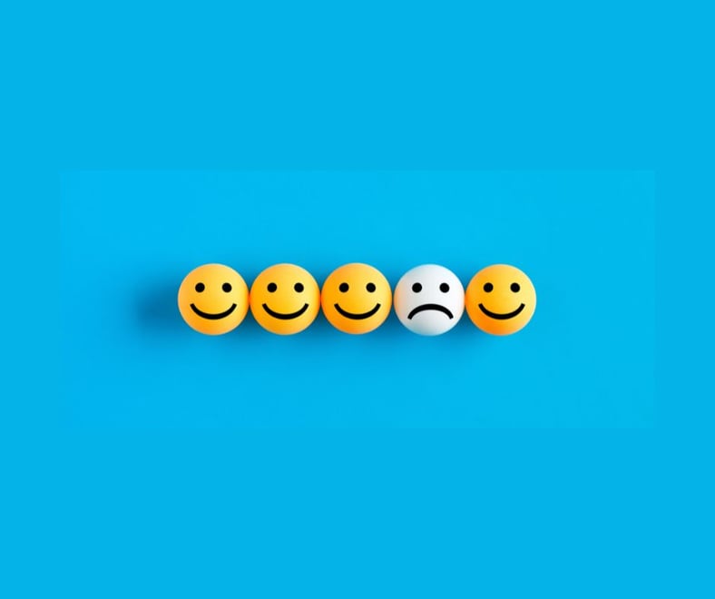 8 Types of Difficult Customers and How to Deal with Them [Guide]